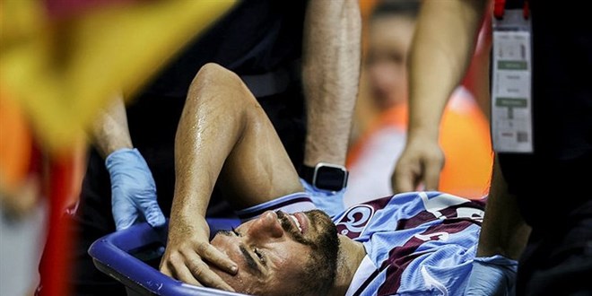 Trabzonspor'da Trezeguet'in Kaburgasında Kırık Tespit Edildi - Memurlar.Net Trabzonspor'da Trezeguet'in Kaburgasında Kırık Tespit Edildi - Memurlar.Net